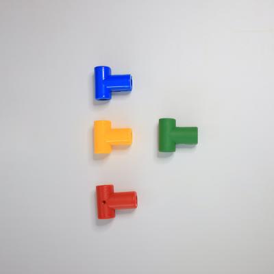 China PA6 Plastic T Playground Rope Connector 16mm with 500kg Capacity for Climbing Nets for sale