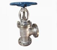 China Stainless Steel/WCB Angle Pattern Globe Valve Flanged High Pressure Corrosion Resistant Manual Globe Valve for Chemical Industry for sale