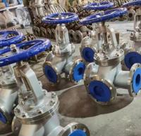 China Three Way Stainless Steel Globe Valve, Flanged Industrial Stop Valve for Petrochemical Water Pipeline for sale