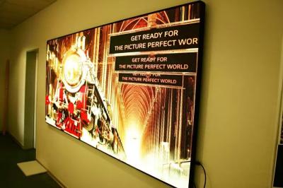 China SMD Professional HD 1.667 indoor led display screens High brightness for sale