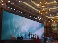 China Leave Messages Big Advertising Indoor Led Screens , rent video wall display Billboard for sale