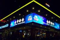 China 10000 dot / m2 10mm Large Video Outdoor Full Color Led Display 9216 Pixel for sale