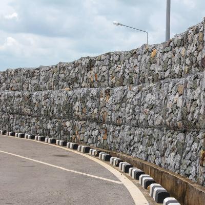 China Durable Gabion Fence Constructed from Galvanized Steel Wire Mesh Ideal for Retaining Walls and Erosion Control Solutions for sale