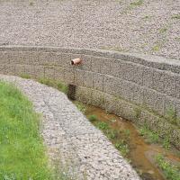 China PVC Coated Rock Basket Wall Reservoir Bank Protection Anti Corrosion Heavy Duty Gabion Baskets for sale