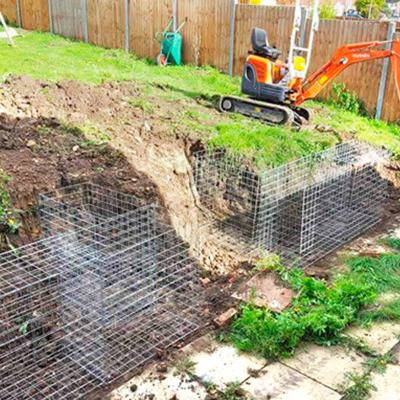 China 275g Zinc Coating Welded Gabion Retaining Walls 2x1x0.5m Wire Mesh Stone Filled Gabion Basket Fence Wall for sale