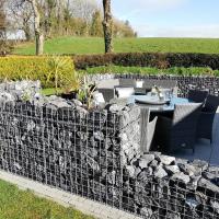 China Modular Vertical Garden Welded Gabion Stone Cage Planters Rustproof for sale