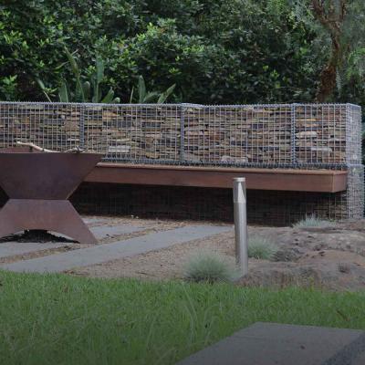 China Modern Garden Partition Welded Gabion Mesh Corrosion Resistant Custom Sizes for sale