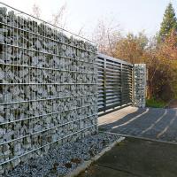 China Vertical Garden Design Welded Gabion Cage Heavy Duty Mesh Aesthetic Outdoor Structure for sale
