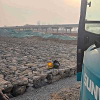 China 1*1*0.3m PVC Coated Gabion Mattress Flexible Woven Stone Cage with Hexagonal Holes for Coastal Projects for sale