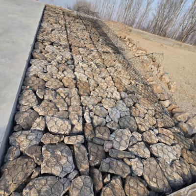 China PVC Coated Wire Mesh Stone Cages Gabions Gabion Box Retaining Walls for sale