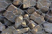 China Free Assembly Woven Iron Gabion Box For Stones Drainage Canal Reinforcement Flexible Mesh Anti Clogging CE Certified for sale