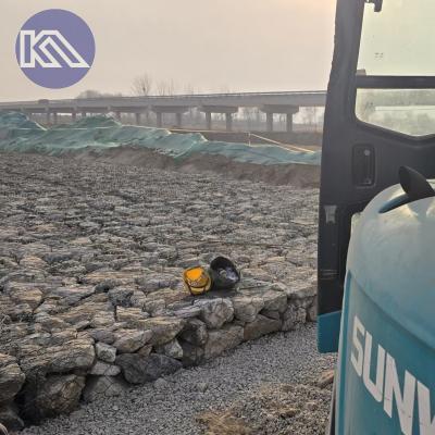 China Galvanized Iron Wire Mesh Retaining Wall For Riverbank Protection And Soil Erosion Prevention for sale