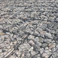 China Galvanized 2.7mm Wire Woven Mattress Cage Gabion Basket For Seawall Protection for sale