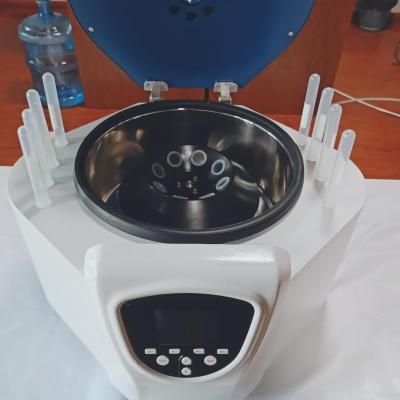 China Lab medical Table Top Centrifuge Machine Maximum Speed 4000r/Min for sale