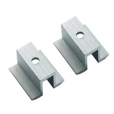 China Aluminium Solar Panel Mounting Clamps & Brackets - 0.7-1.0mm Thickness, 20 Year Warranty for PV Systems for sale