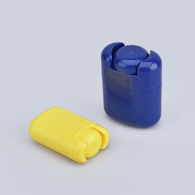 China Recycled 50g Empty Deodorant Stick Container Pp Twist Up Customized Color for sale