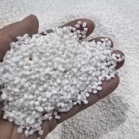 China 40% Carbon Fiber TPU Granule 90A Shore Hardness for Injection Molding Lightweight High Tear Strength for sale