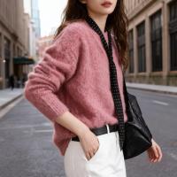 China Skin Friendly Women's Brushed Wool 13GG Knitted Sweater Pullover for Winter Warmth for sale