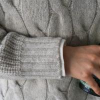 China 100% Wool Knitted Sweater Crew Neck Thick Pullover for Women with Cable Design for sale