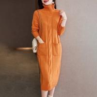 China Custom 7 GG Knitted Women's Sweater Dress with Anti-Wrinkle Turtleneck for Winter for sale