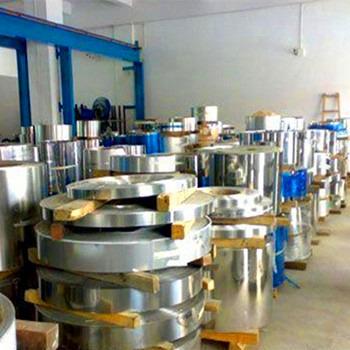 China No4 Finished Stainless Steel Strip with 0.1mm Tolerance and 520-750 MPa Tensile Strength for Industrial Manufacturing for sale
