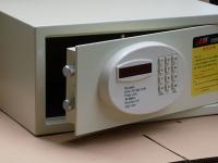 China Single Door Wd31 High Security Digital Hotel Safe with Lock Appearance of Depth 301-400mm for sale