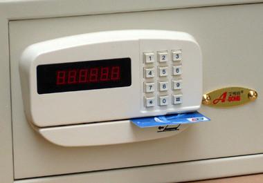China Smart Hotel Electronic Safe Box with Height of 273mm and Width of 371-460mm for sale