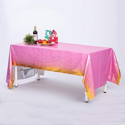 China Elegant CPP Party Tablecloth Stylish Design for Events Indoor Outdoor Gatherings for sale