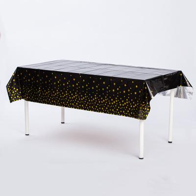 China Waterproof CPP Film Disposable Tablecloth Elegant CPP Table Cover For Wedding Banquet Outdoor Events for sale