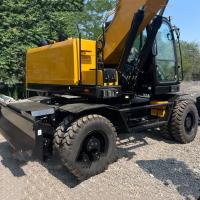 China Used Model 215Y Large Excavator Hydraulic Heavy Construction Machine Excavator for sale