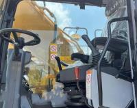 China Used Model 215Y Large Excavator Hydraulic Heavy Construction Machine Excavator for sale
