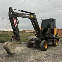 China Second-hand Volvo EW60 Wheel Machinery Mini Excavator Small Digger Excavators for sale