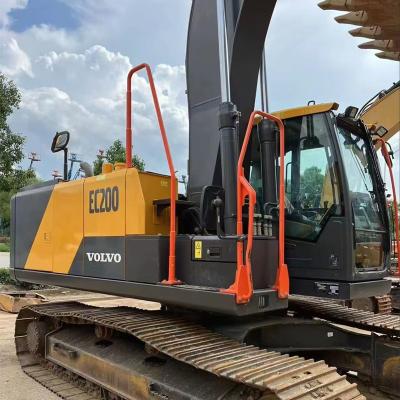 China Volvo EC200D Used Excavator for Sale 6730mm Digging Depth High Efficiency for sale