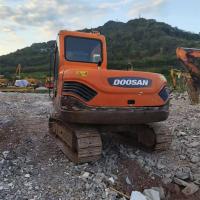 China Used Doosan DX80 8 Ton Hydraulic Crawler Excavator Second Hand Digger 6000mm for sale