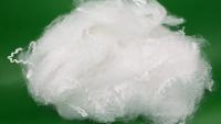 China Low Melt Fiber ，4D*51MM,Virgin polyester stable fiber  for Heat Resistance: Perfect for High-Temperature Environments 110 degrees--180 degrees for sale