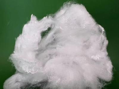 China Recycled White Polyester Staple Fiber 3D*64mm for Polyester Wadding for sale