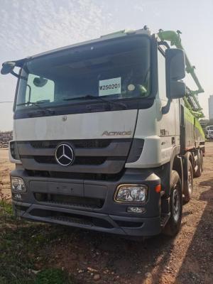 China 2018 used Original 56 Meter Zoomlion Green Concrete Pump with Benz Chassis for sale