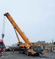 China 2022 Zoomlion Used 400T Mobile Truck Cranes Second Hand Heavy Lift Crane for sale