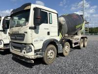 China 2020 Zoomlion 10m³ Concrete Mixer Truck with 8m³ Agitator Capacity for sale