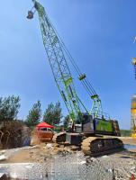 China 2021 Year Original Zoomlion Used Crawler Crane with 85 Tons Capacity and 13~61m Boom Length for sale
