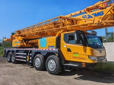 China XCMG XCT60L6 6-Section Truck Crane with 60-ton Lifting Capacity 55-meter Boom Reach and Weichai MC11.36-60 Engine for sale