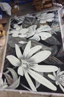 China Customized Decorative Flower Pattern Glass Mosaic Tiles 4mm 6mm 8mm Wall Decoration for sale