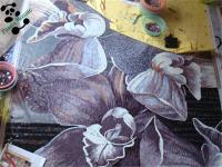 China Handmade Glass Mosaic Mural Purple Flower Design Custom Size Art Tile for Home Decor for sale