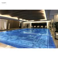 China Indoor Outdoor Swimming Pool Mosaic Non Slip Heat Resistant 20x20x4 mm for sale