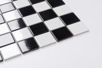 China Black White Ceramic Mosaic Tiles Alkali Proof For Bathroom Wall for sale