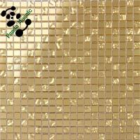 China Luxury Gold Glass Mosaic Tile 20x20x4mm Alkali Acid Resistant for Wall Decoration for sale