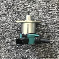 China Engine Flight Off Switch Solenoid Valve 17208-60016 Kubota PC56-7/XG75C/XG75D for sale