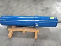 China Telescopic Hydraulic Cylinder With 250 Bar Nominal Pressure Hard Chrome Plated And MT4 Trunnion Mounting for sale