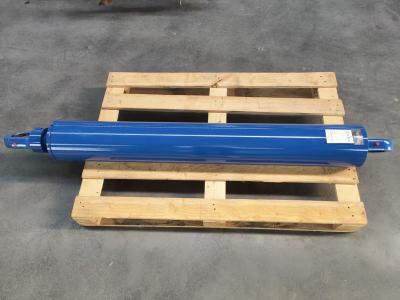 China CDH1 MF3 Mill Type Hydraulic Cylinder with ISO 6022 / DIN 24333 Standards, 180mm Bore and 140mm Rod, MF3 Head Rectangular Flange for sale