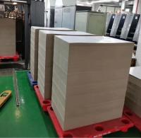 China Single Sided White Kraft 120g 150g 200g Recycled Wrapping Paper Roll for sale